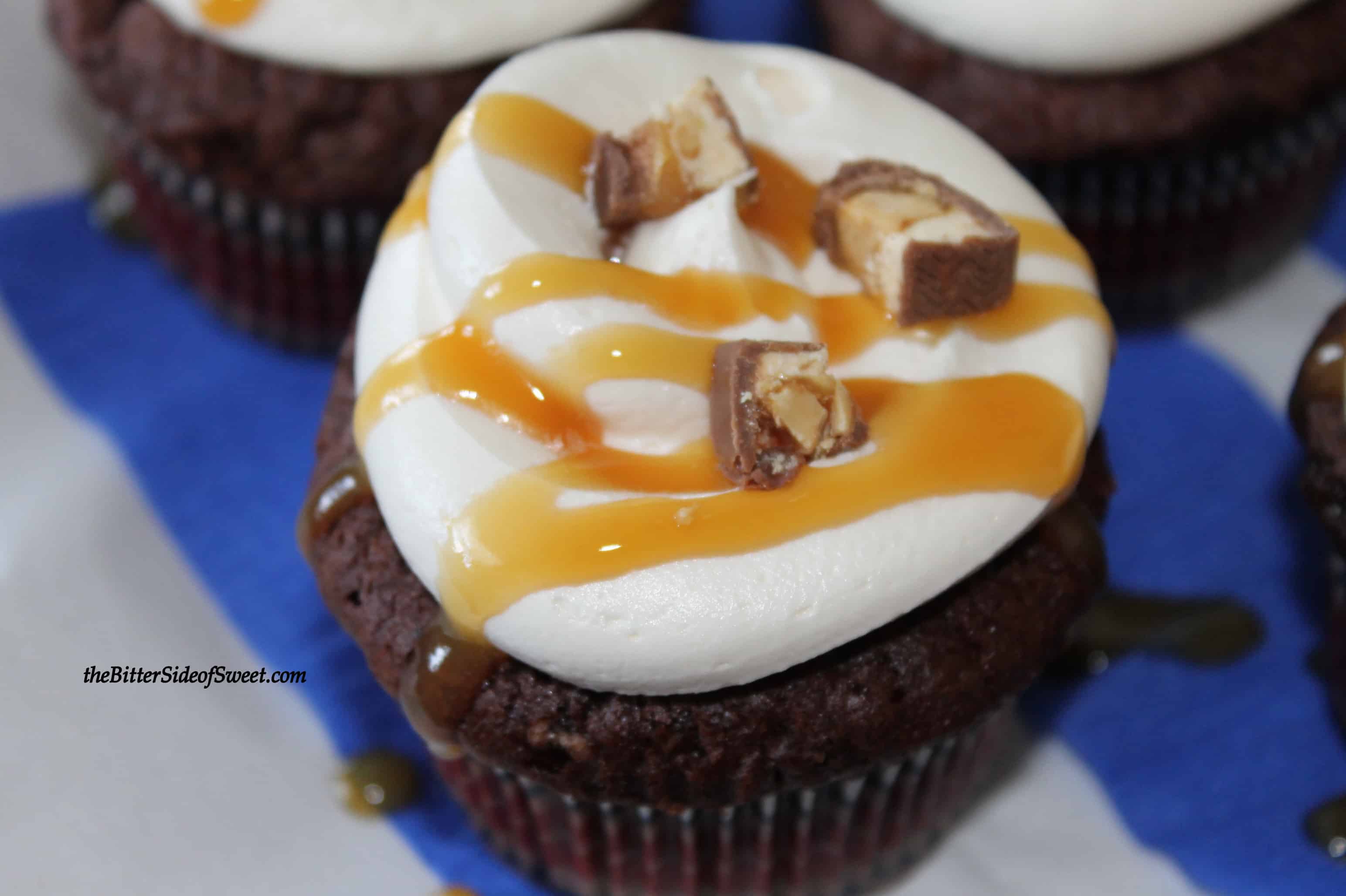 Snickers cupcakes - The Bitter Side of Sweet