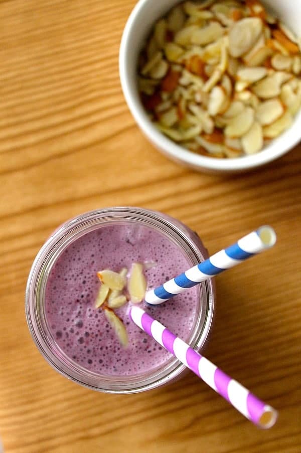 Blueberry Almond Smoothie - The Bitter Side of Sweet