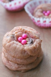 Pink Chocolate Chip Cookies - The Bitter Side of Sweet