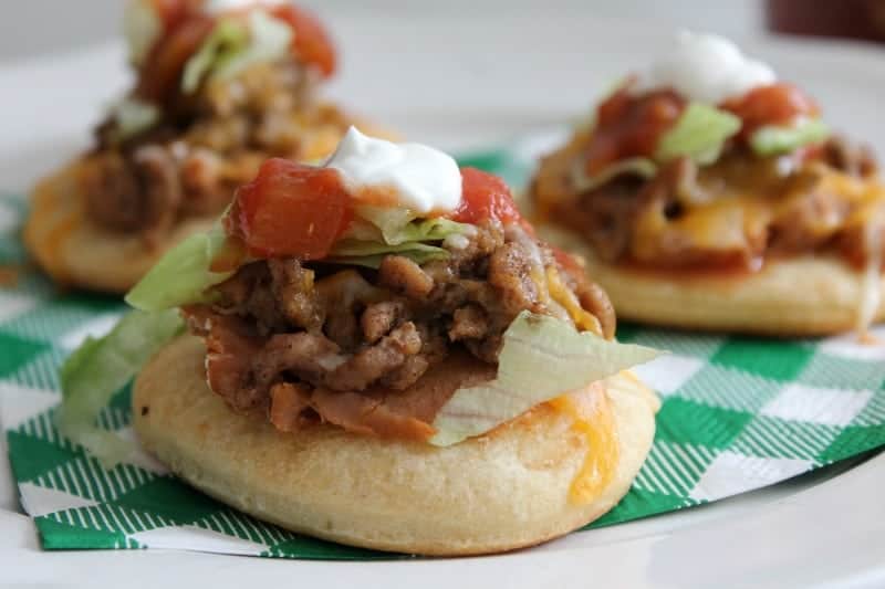 Mini Taco Pizzas and Sliders - The Bitter Side of Sweet