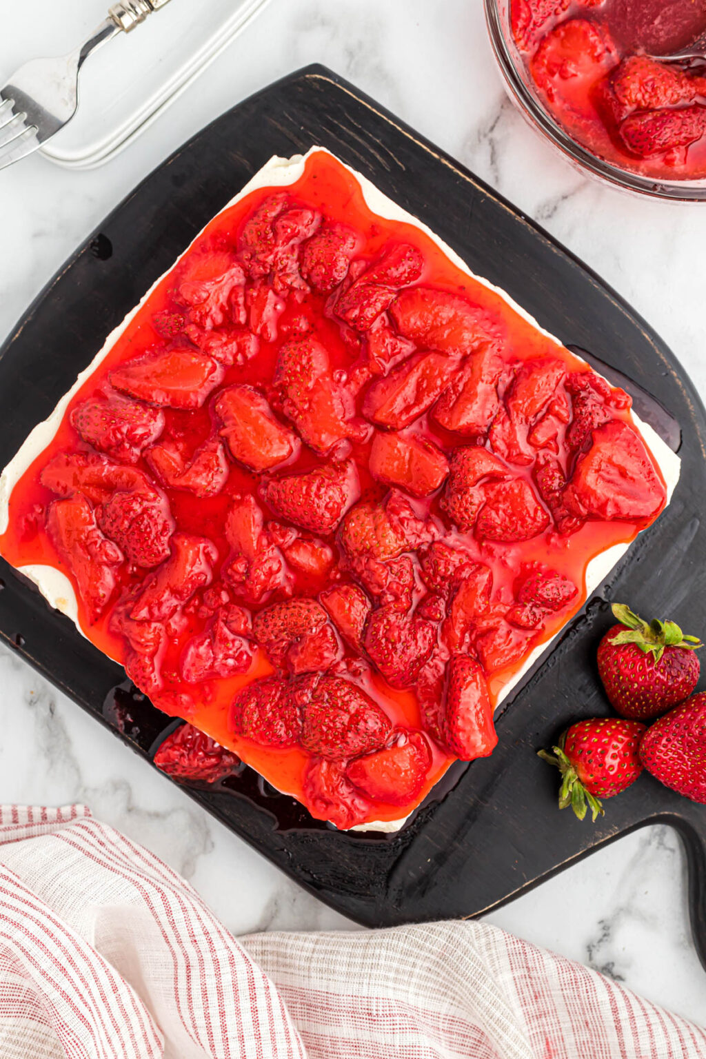 Strawberry Cheesecake Shortbread Bars - The Bitter Side of Sweet