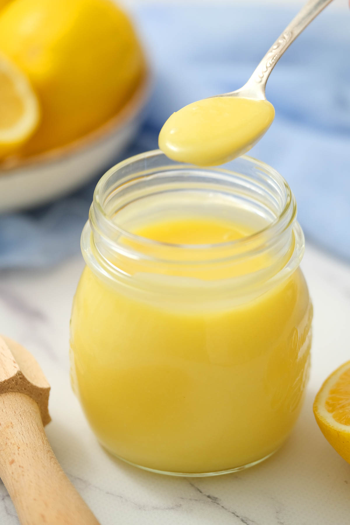 Homemade Lemon Curd - The Bitter Side of Sweet